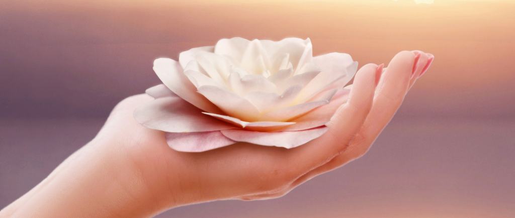 Usos y tratamientos de parafina en cosmética y belleza - Belleza y Salud